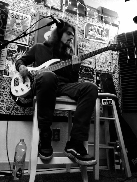 S14E34 Hear You Me- Fleas the Season – Worst Little Podcast